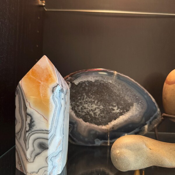 Rustic Emerald Green Volcanic Ash Glass Point man Made Glass With LED ...