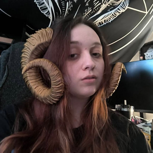 Violet | Archdemon Horns With Multiple Size Options - Etsy