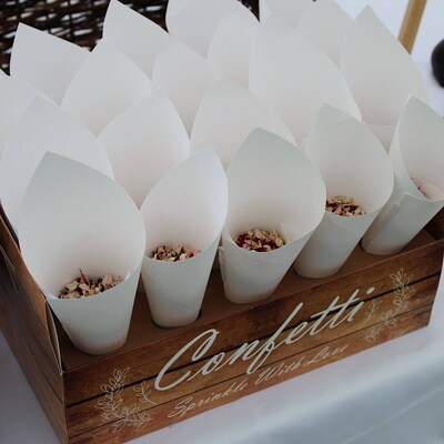 Wedding Confetti Cone Holder-white & Kraft Confetti Cone Stand Trays ...