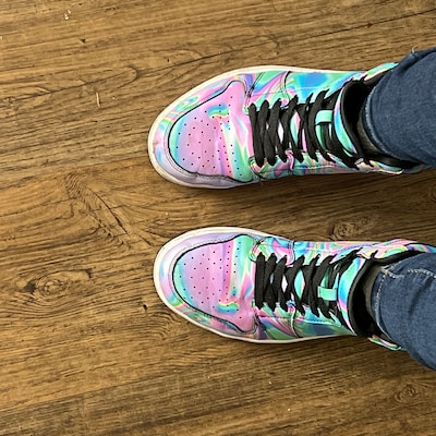 Neon Sunrise Vaporwave Retro Synthwave Snowboarding Windbreaker and Ski ...