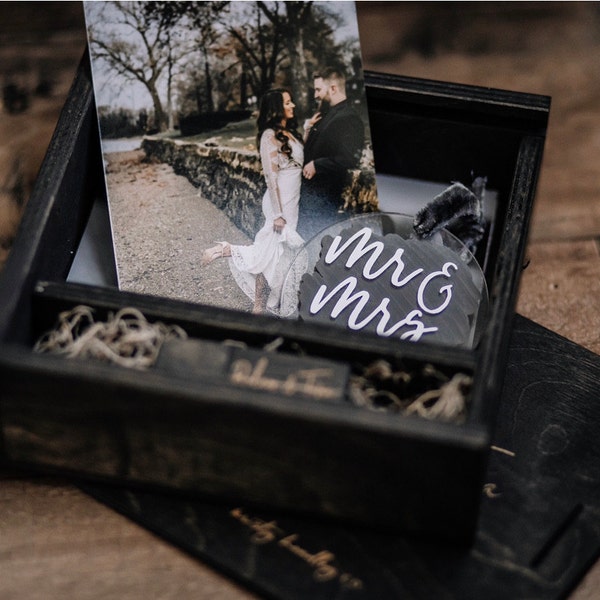 4x6 - Wood Print Box With and Area for 4x6 Photos Andand Area for a Usb ...