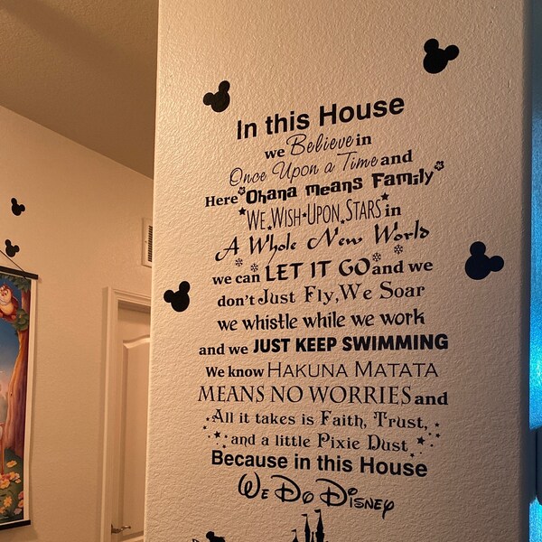 In This House We Do Disney Wall Decal Playroom Sign Quote Lettering ...
