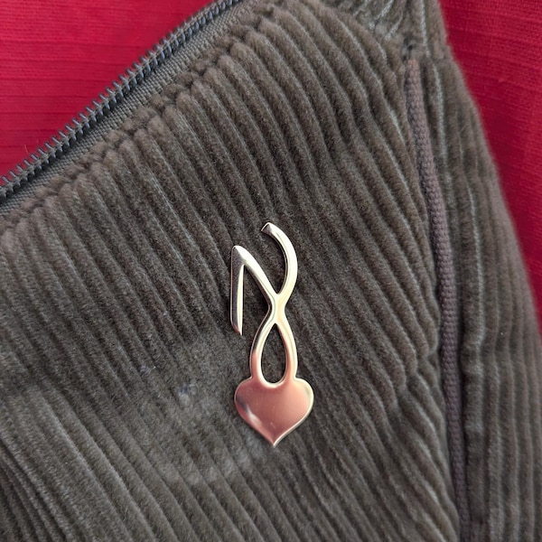 Custom Brooch Logo | Personalized Badge Pin Business Company Logo ...