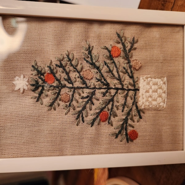 Christmas Tree Hand Embroidery Pattern, Beginner Christmas Embroidery ...