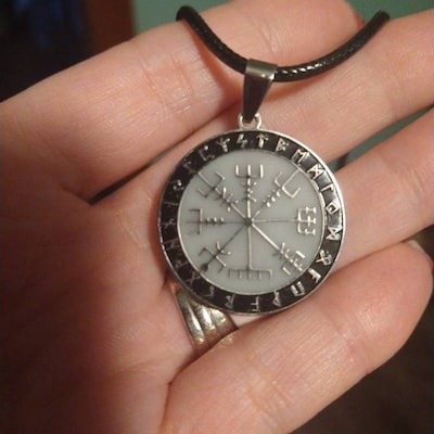 Sofia the First Amulet Necklace, Amulet of Avalor Reproduction ...