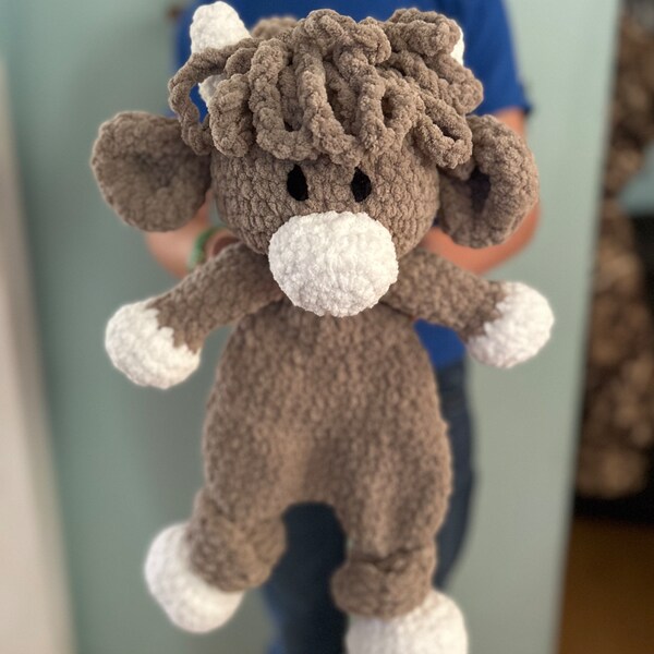 Crochet Snuggler Highland Cow Pattern, Amigurumi Crochet Highland Cow ...
