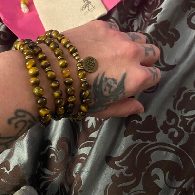 Tibetan Coconut Shell Bead Bracelet. Stunning Coconut Shell Beaded Men ...