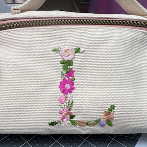 Machine Embroidery Alphabet Small Letters With Flowers 1.68 / 43 Mm ...