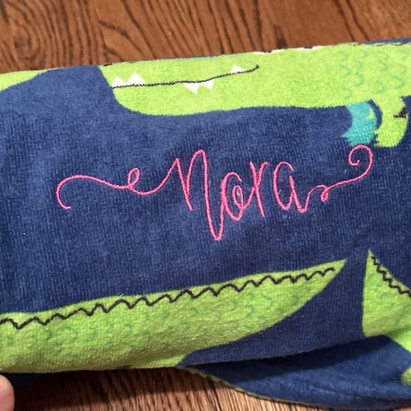 Melanie Machine Embroidery Font Monogram Alphabet - 3 Sizes - BX Files ...