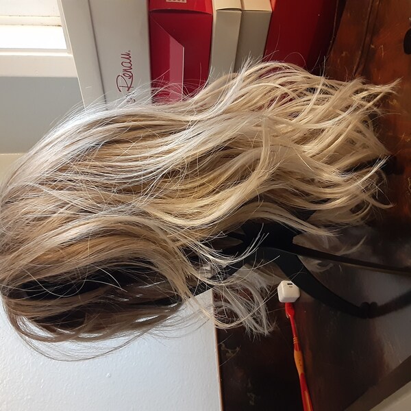 Remi Light Density 16”- 21.5" Neutral Blonde Layered With Curtain Bangs ...