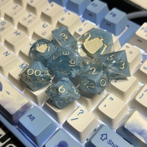 Sparkling Plum Chonk D20, Sharp Edge Polyhedral Dice Set, Dungeons and ...