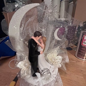 Wedding Cake Topper Caucasian Dark Hair Bride With Veil, and Groom - Etsy