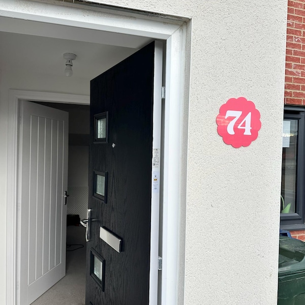 Raspberry Scallop House Number Sign - Customise Number Colour - Etsy