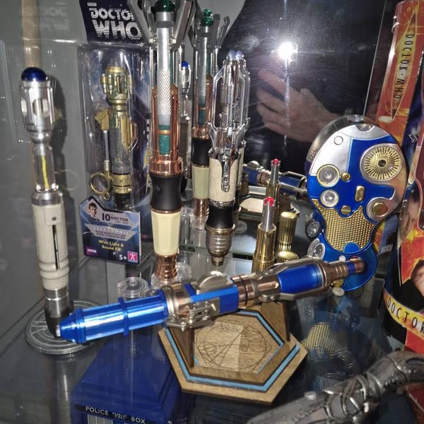 Sonic Screwdriver Display Stand - Etsy UK