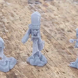 Turnip 28 12 X Armoured Torsos and Frogmouth Helms With Ecranche ...