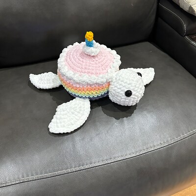 Birthday Cake Sea Turtle Digital PDF Crochet Amigurumi Pattern Beginner ...