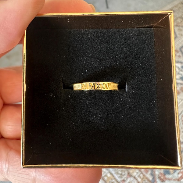 Personalized Roman Numeral Ring 14k Solid Gold, Special Date Ring ...