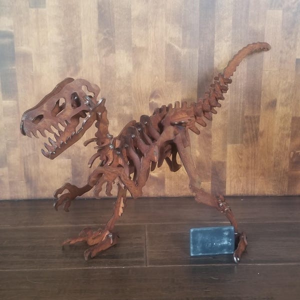 Rusty Metal Dinosaur Raptor - Velociraptor - Garden Ornaments - Art ...