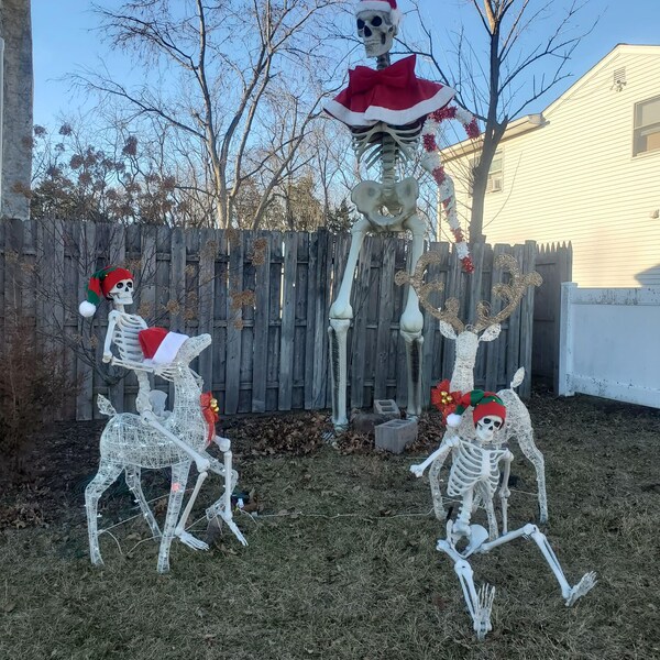 12’ Skeleton Santa Hat (red) (skeleton NOT Included) - Etsy