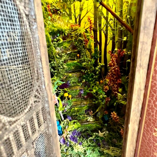 Handmade Nature Book Nook - Etsy