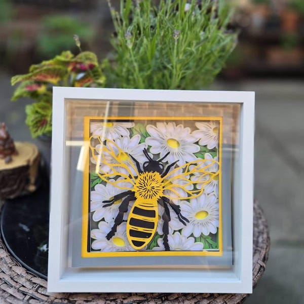 3d Bee and Daisies Shadow Box Svg, 3d Bee Shadow Box Svg, 3d Daisy ...