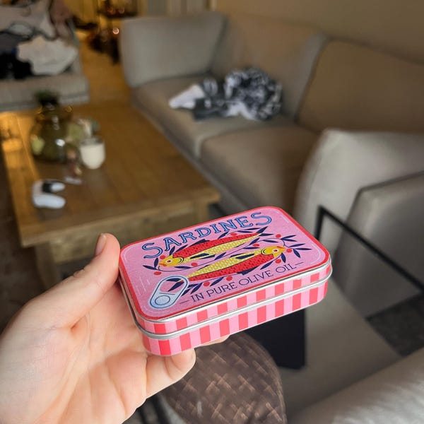 Travel Dominoes in Altoids Tin - Mini Domino Double Six With Tile Racks ...