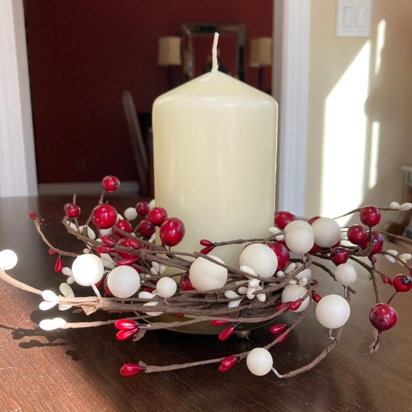 22 Inch Wreath - Cream Berry Wreath - Year Round Wreath - Everyday ...