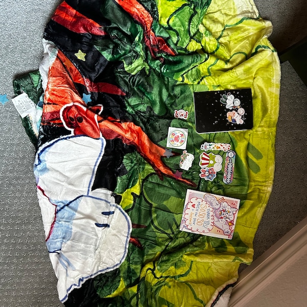 Runaway Ghost Throw Blanket! - Etsy