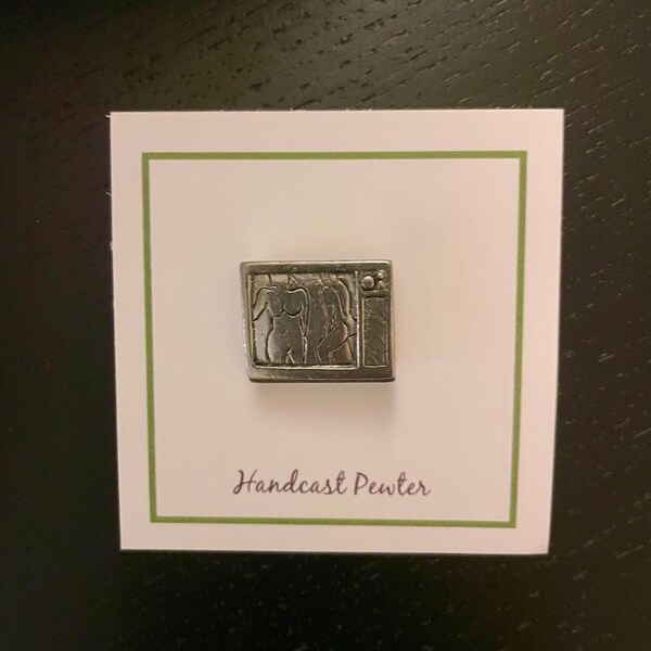 Gold Cross Lapel Pin- CC617G- Religious and Spiritual Pins- Church Pins ...