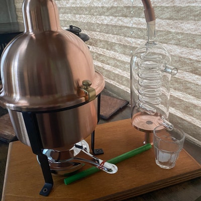 Alembic Distiller for Essential Oils & Hydrosol in Copper With Glass ...