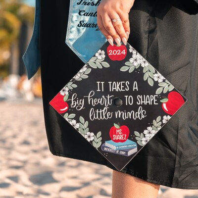 READY TO SHIP Graduation Cap Topper, Grad Cap Cover, Therapist ...