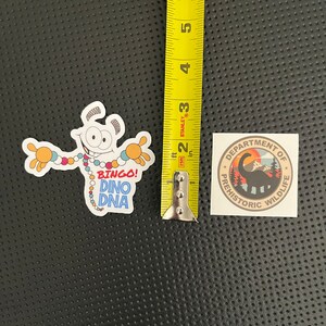 Cosmo Con Button - Etsy