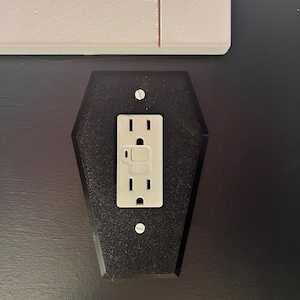 Coffin Light Switch Cover / Gothic Home Decor / Spooky Halloween Switch ...