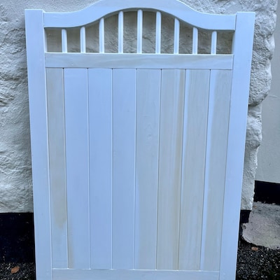 Hardwood Picket Gate Arch Top Spindles 70mm Iroko or Sapele - Etsy
