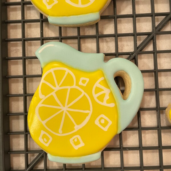 Lemonade Pitcher Cookie Cutter or Fondant Cutter and Clay Cutter - Etsy