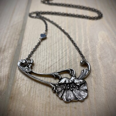 ANTIQUED BRASS Poseidon's Trident Shell Spear Stamping - Etsy