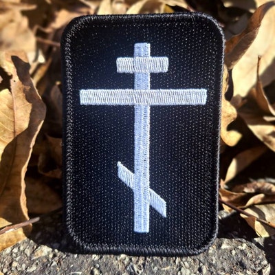 Pink Bow Keychain / Bow Embroidered Keychain / Coquette Bow Embroidery ...