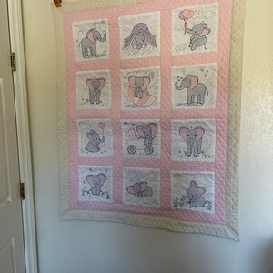 Quilt Hanger 2pcs, Wall Hanging Clips for Quilt and Rug, Natural Wood ...