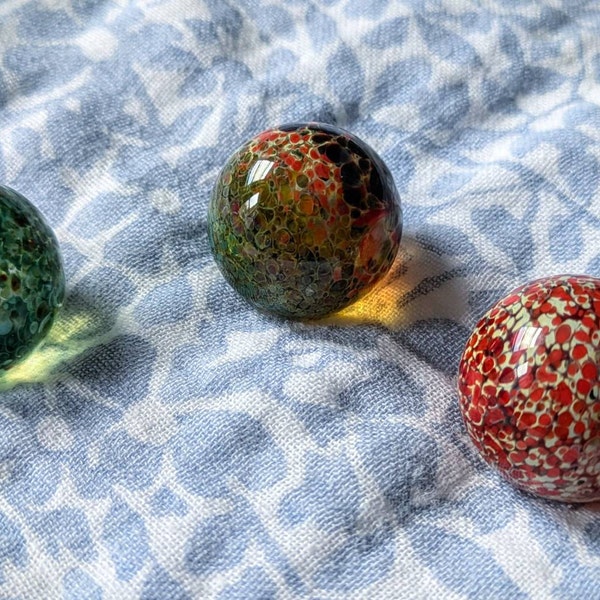 Glass Marble, Handmade Marbles, Contemporary Art Marble, Wig Wag Dot ...