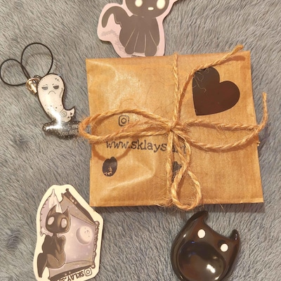 MEDITATING Zen Desk Friend Figurine Shadows Collection Desk Buddy Decor ...