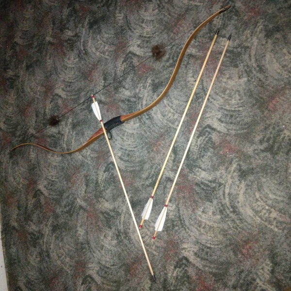 Training Arrows Set for Best Traditional Archery - Wooden Arrows With White Feather Fletching ...