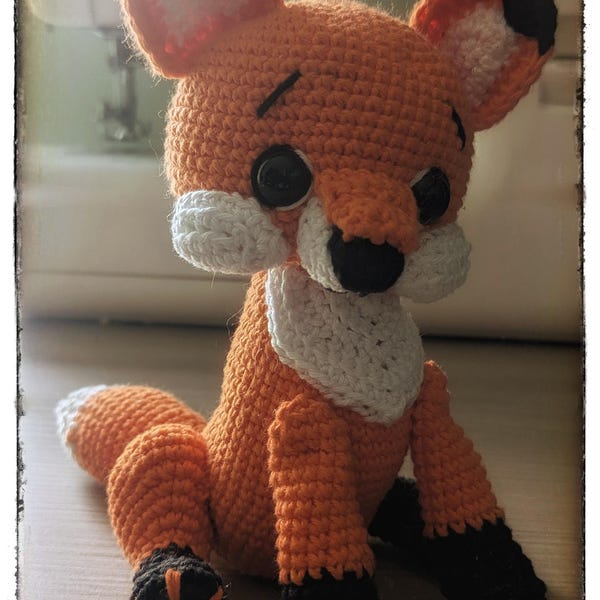 Crochet Pattern. Amigurumi Frog With a Bouquet of Flowers. DIY Crochet ...