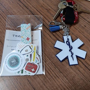 Personalized Crayon Box Lanyard, Teacher Lanyard, School Lanyard ...