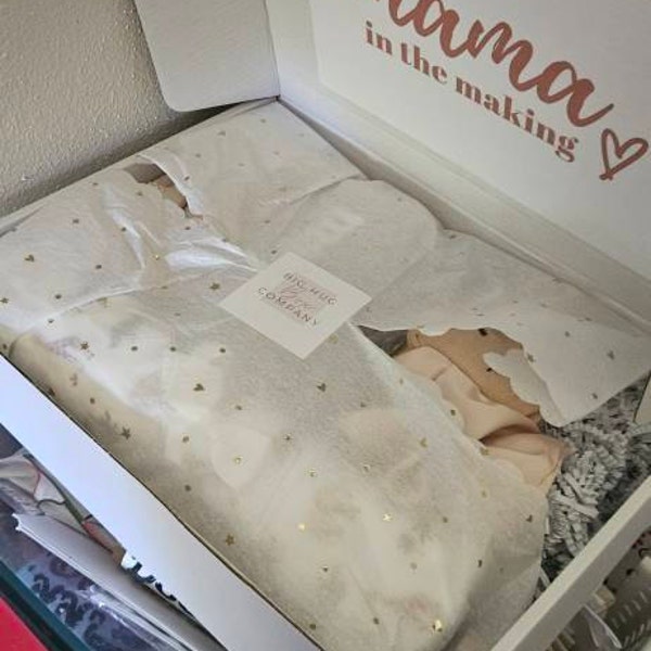 Pregnancy Gift Box, Expecting Care Package, Pregnancy Gift for Friend ...