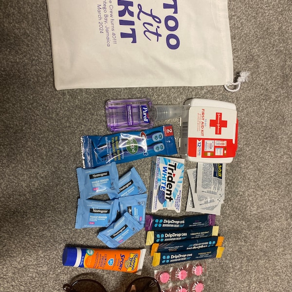 Too Lit Kit - Personalized Too Lit Kit - Personalized Party Favor ...