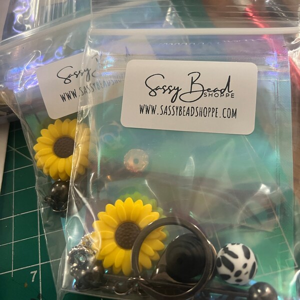 Sunshine Keychain Kit, Sunflower Beadable Key Chain, Flower Beaded ...