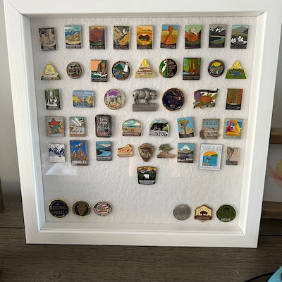 Pin Badge Display Metal-frame, Enamel Pin Display Box for Collector ...