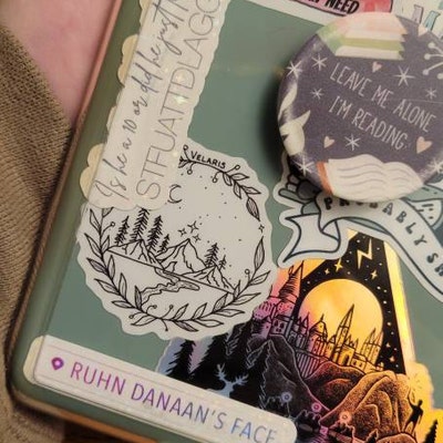 Romantasy Juicebox Vinyl Sticker Waterproof Spicy Bookish Booktok Viny ...
