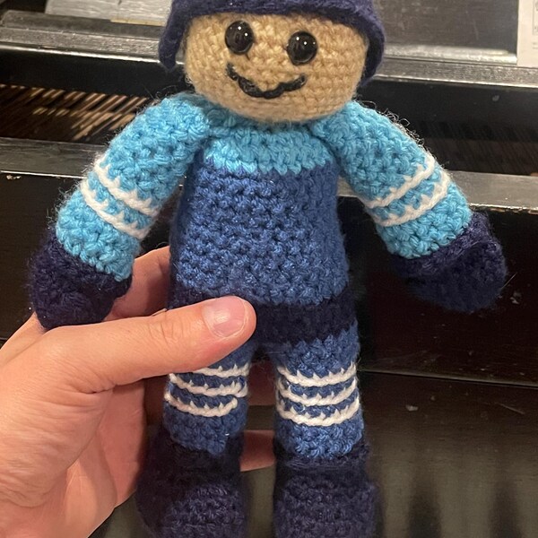 CROCHET PATTERN: Hockey Player Amigurumi Crochet Pattern - Etsy
