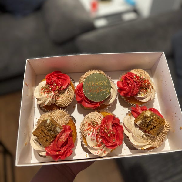 Personalised New Home Gift Box, Luxury Housewarming Hamper, Moving ...